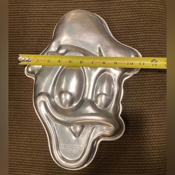 Wilton | Kitchen | Vintage Wilton Donald Duck Cake Pan | Poshmark